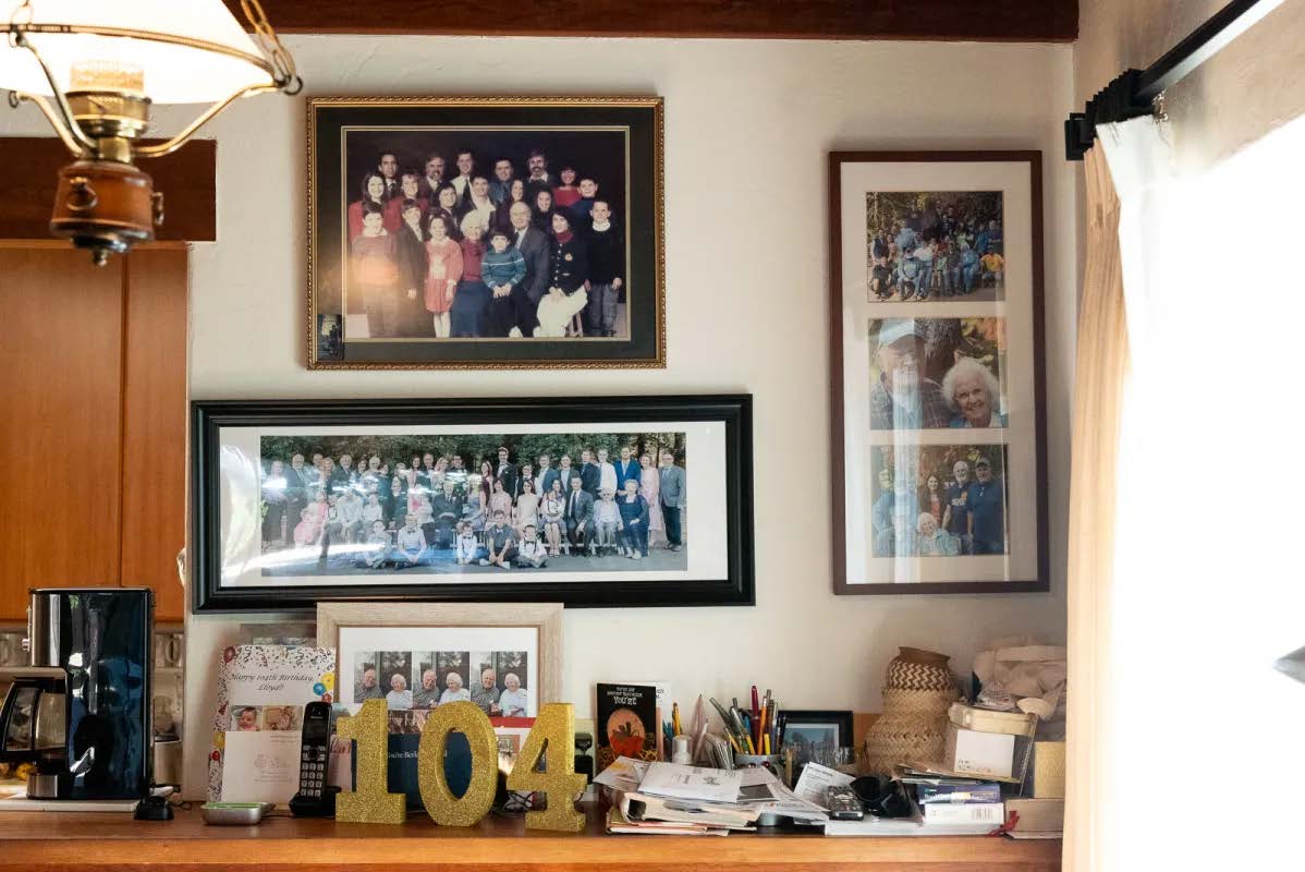 Who's the Oldest? - Mountain View Historical Association
